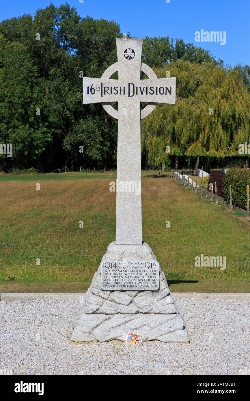 16th irish division memorial hi-res stock photography and images - Alamy