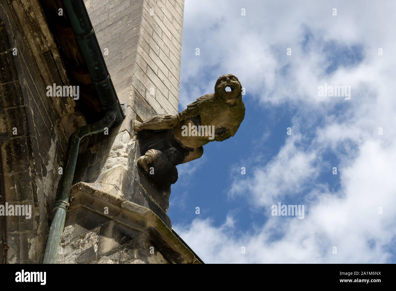 Church gargoyle hi-res stock photography and images - Alamy