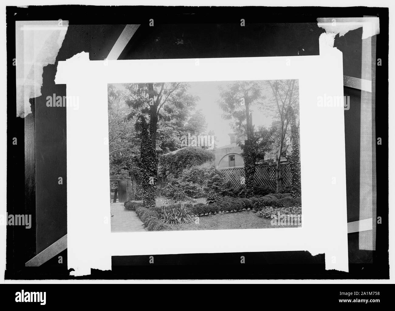 Octagon building Black and White Stock Photos & Images - Alamy