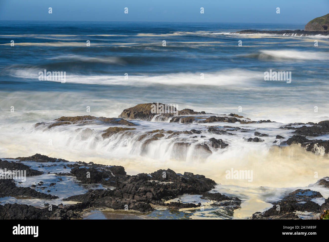 Western usa coastal tourist destination hi-res stock photography and ...
