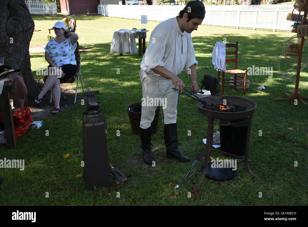 Colonial blacksmith demonstration hi-res stock photography and images ...