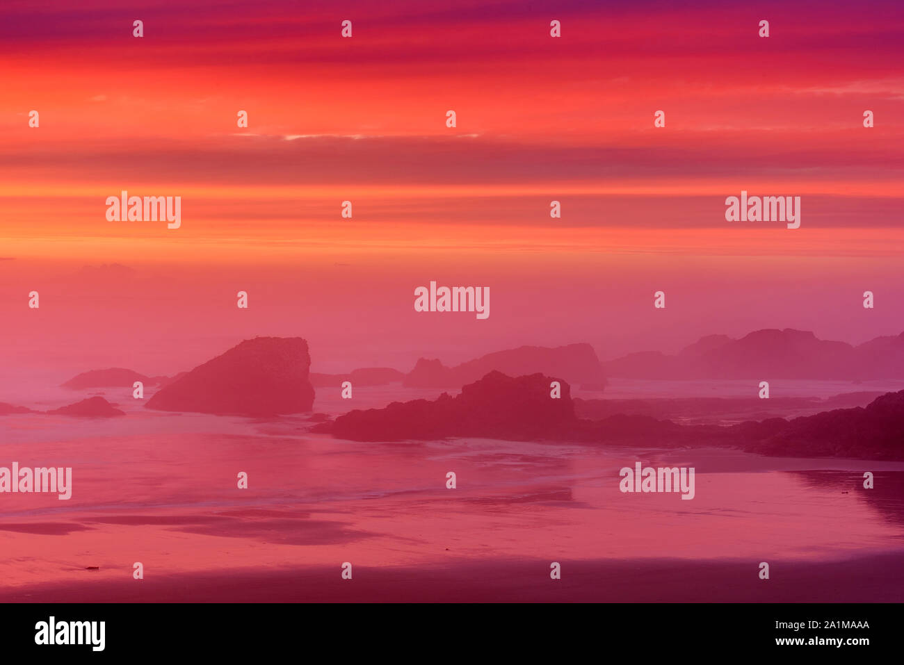 Seal Rocks at sunset, Seal Rock State Park, Oregon, USA Stock Photo - Alamy