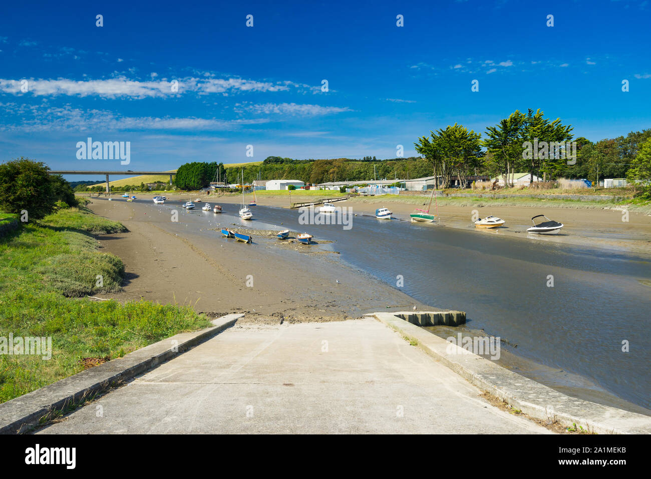 River camel wadebridge cornwall uk hi-res stock photography and images ...