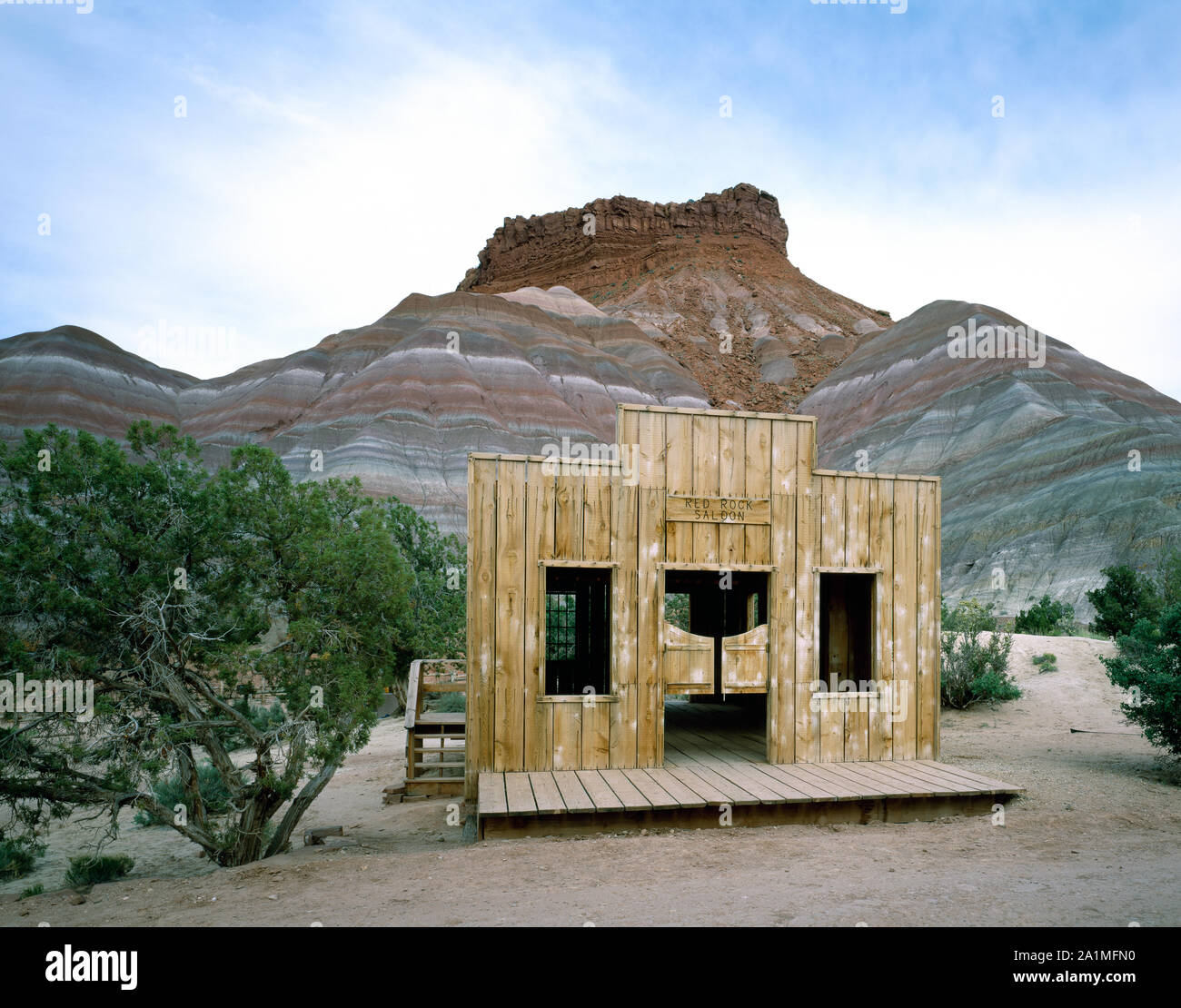 Desert movie set hi-res stock photography and images - Alamy