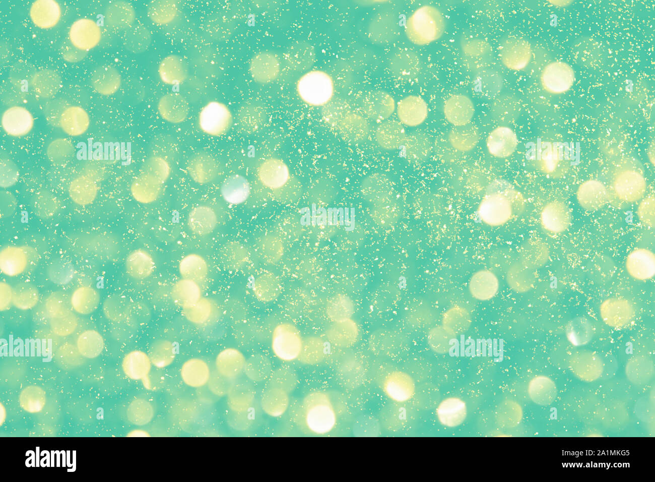 Turquoise bokeh background hi-res stock photography and images - Alamy