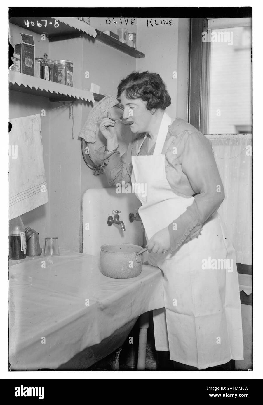 Kline olive hi-res stock photography and images - Alamy