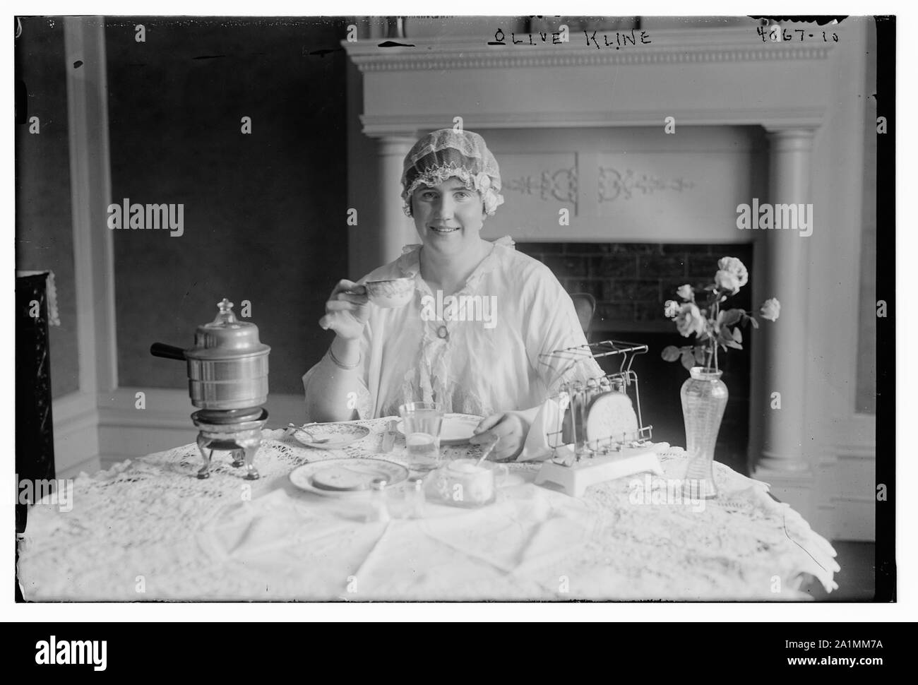 American actress olive hi-res stock photography and images - Alamy