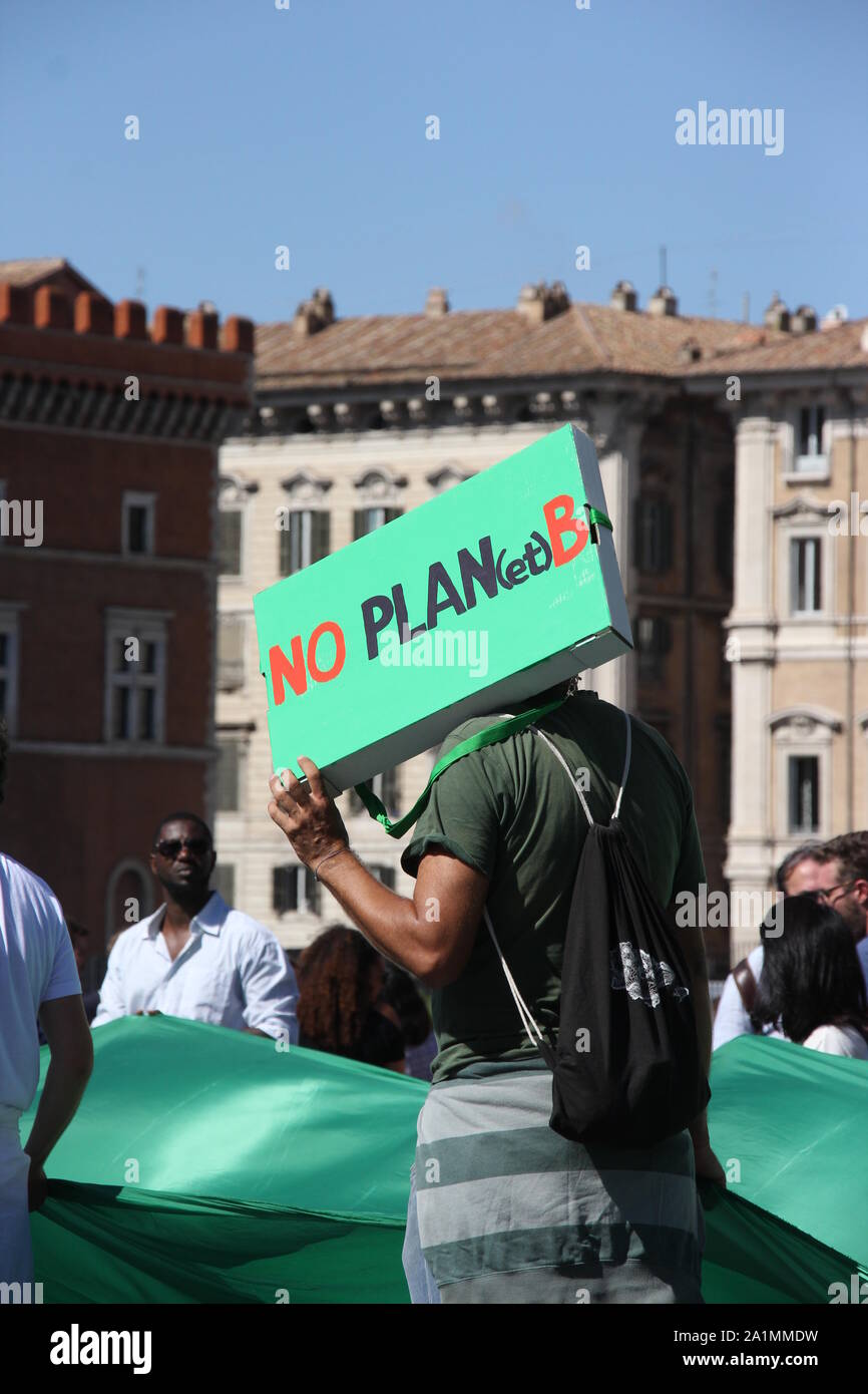 27 September 2019 Thousands of young protesters at the "Fridays for ...