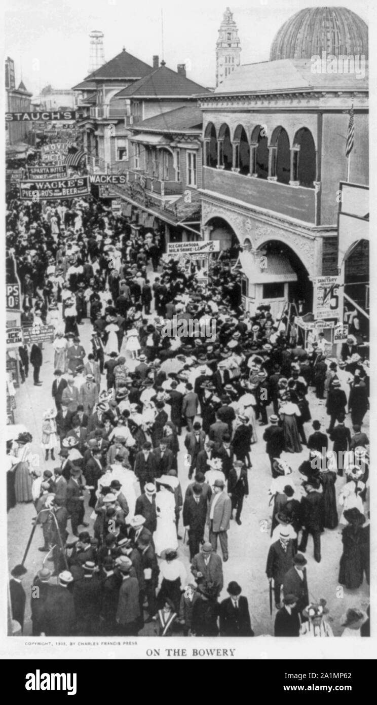 The bowery new york city Black and White Stock Photos & Images - Alamy