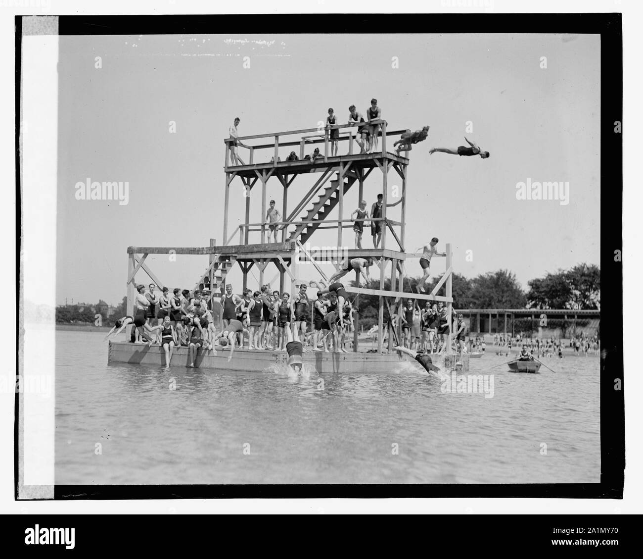 Beach summer activities Cut Out Stock Images & Pictures - Alamy