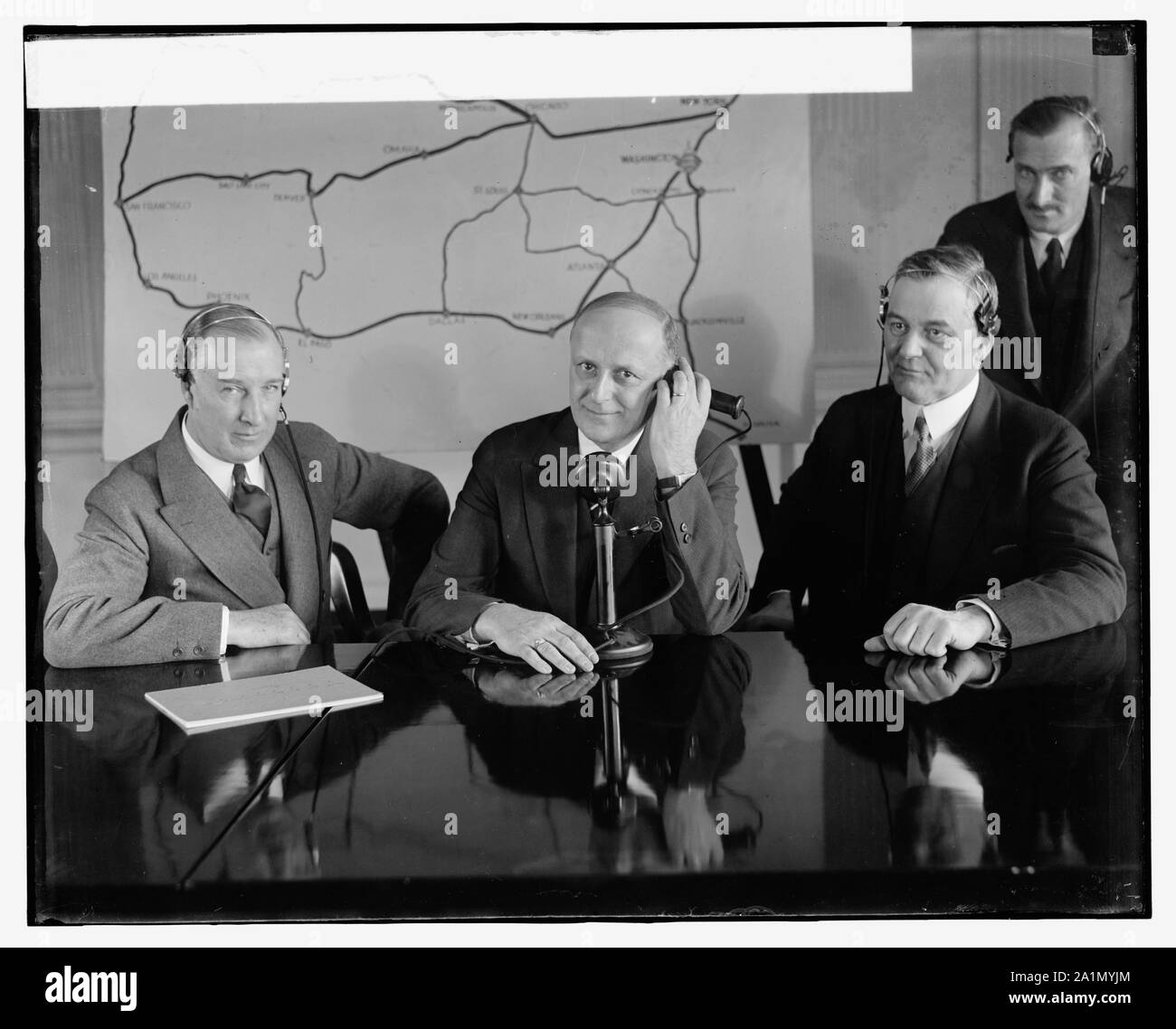 Opening lines Cut Out Stock Images & Pictures - Alamy