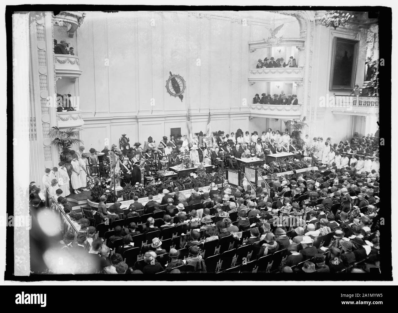 24 session Black and White Stock Photos & Images - Alamy