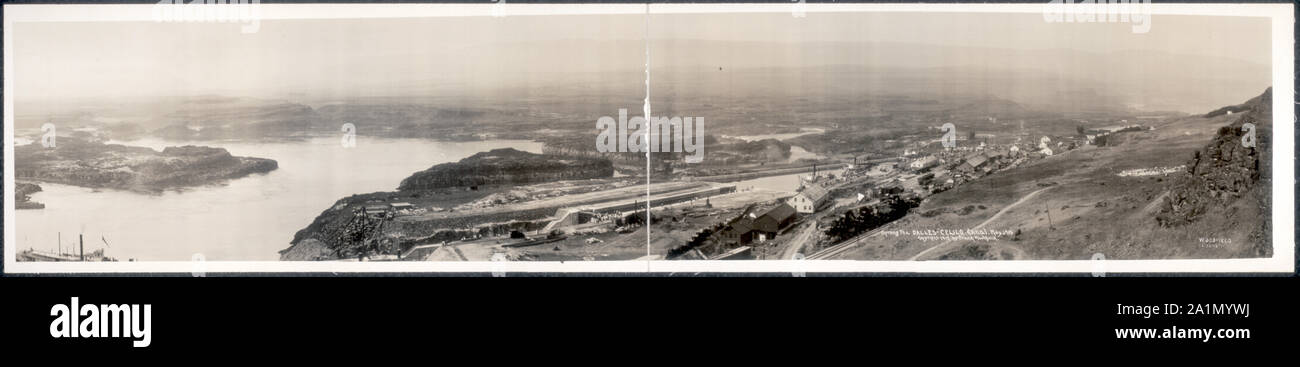 Opening the Dalles - Celilo Canal, May, 1915 Stock Photo - Alamy