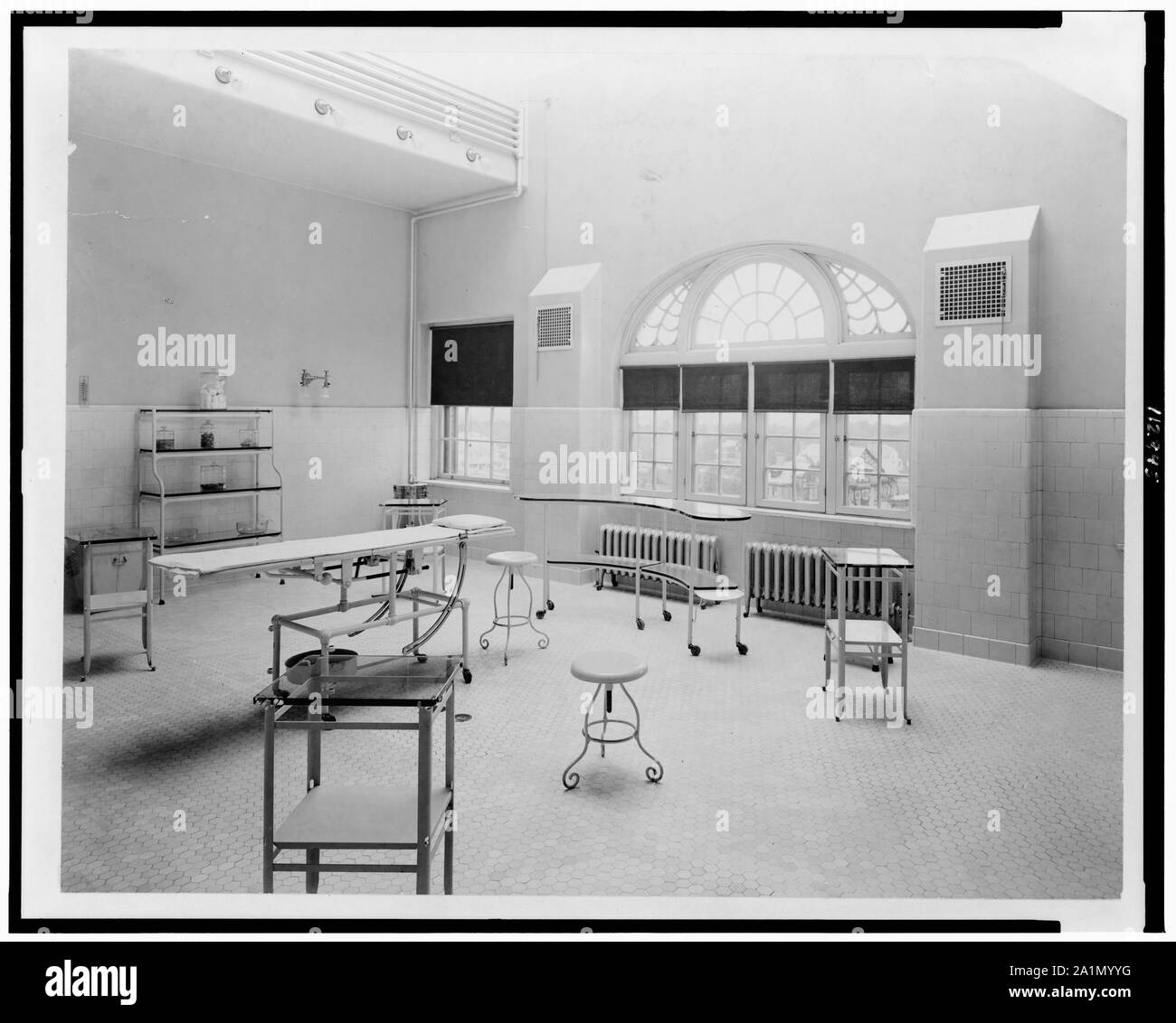 Early century hospital Cut Out Stock Images & Pictures - Alamy