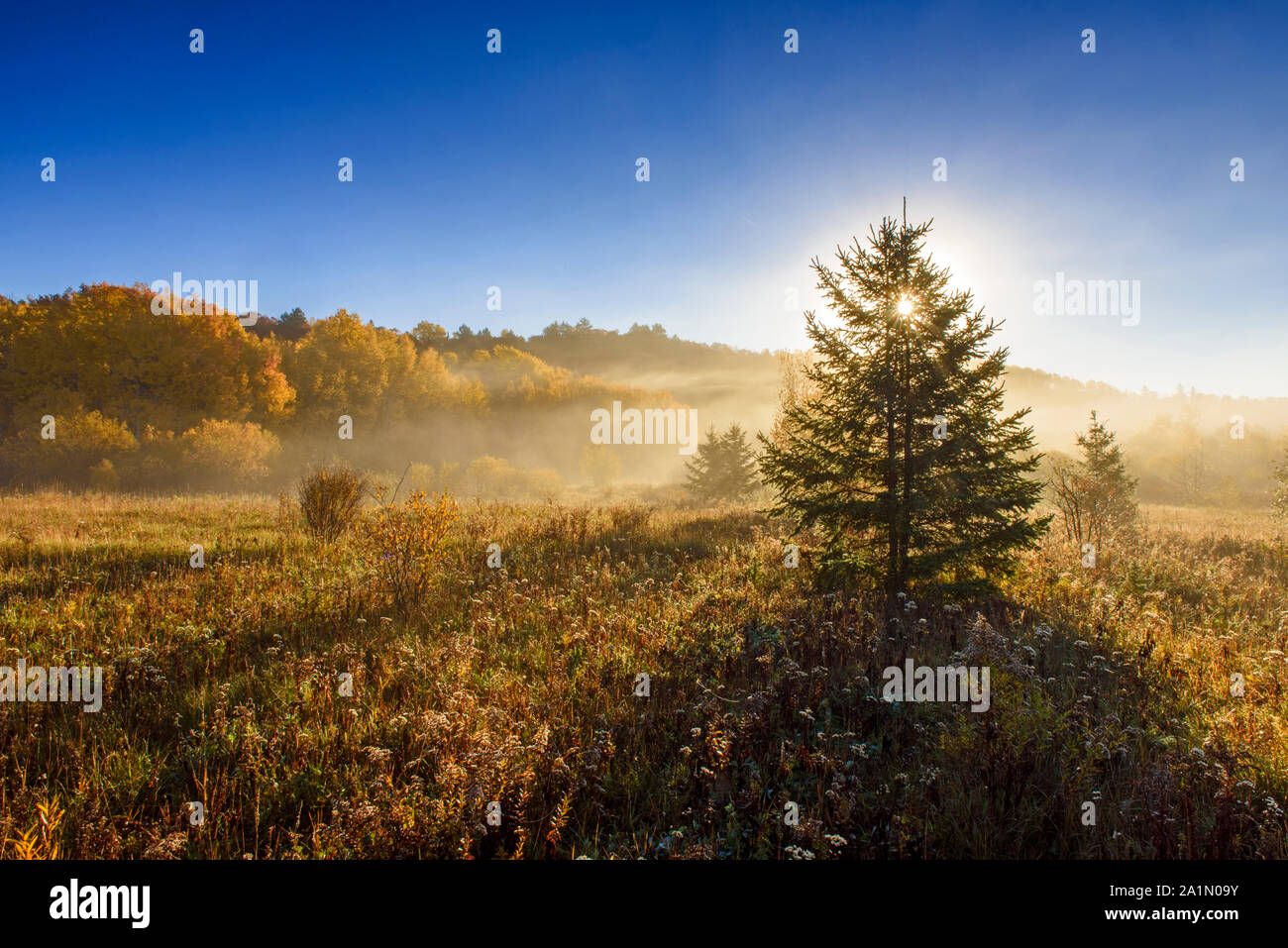 Beautiful sun rising images hi-res stock photography and images - Alamy