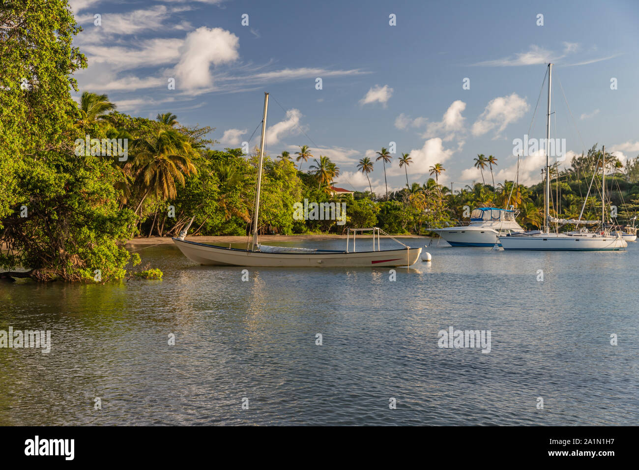 Shallow draft boat hi-res stock photography and images - Alamy