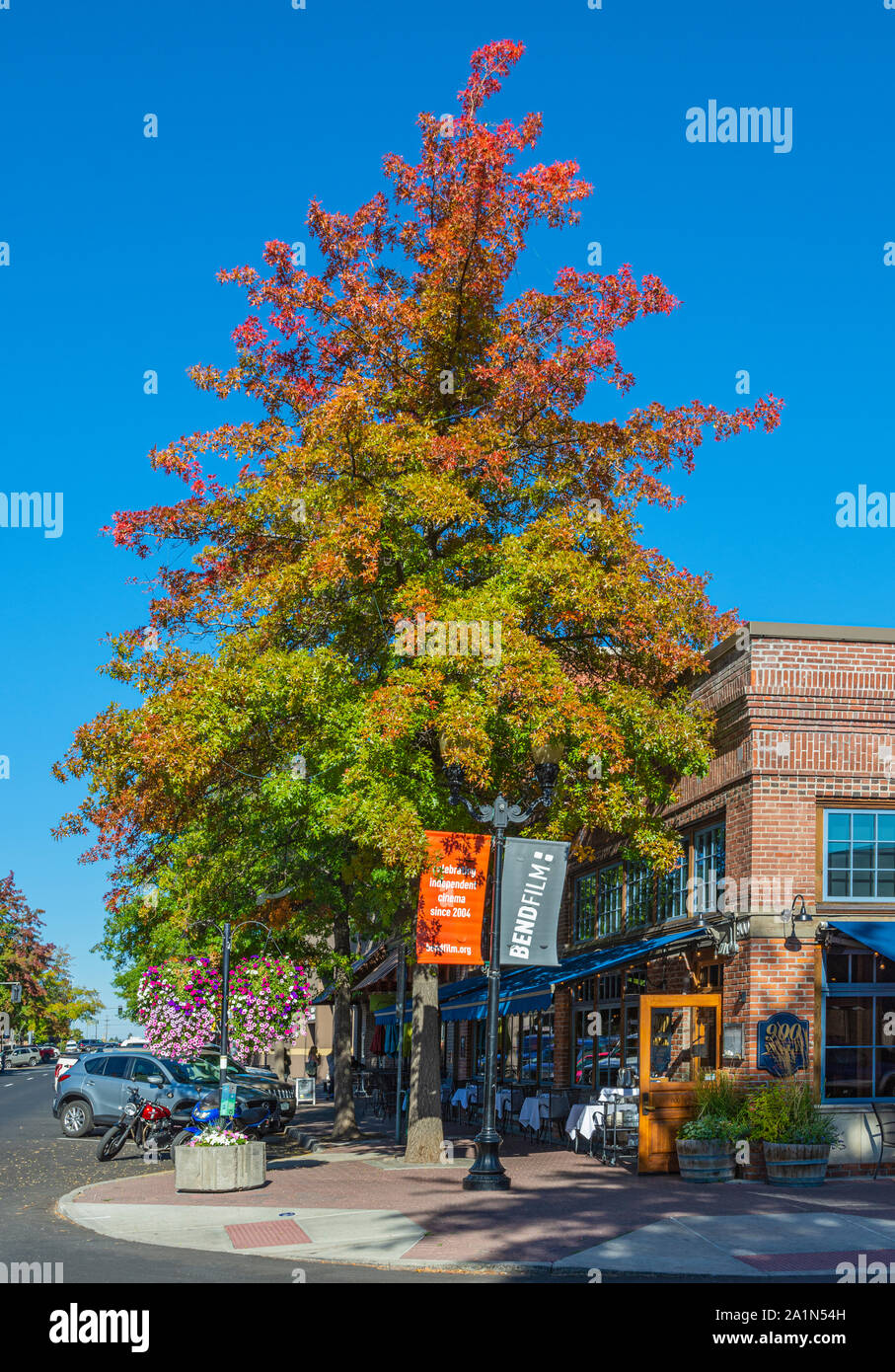 Downtown bend hi-res stock photography and images - Alamy
