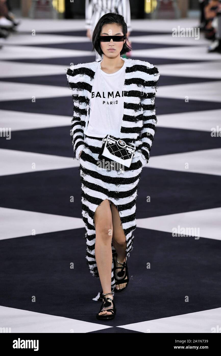 Balmain hi-res stock photography and images - Alamy