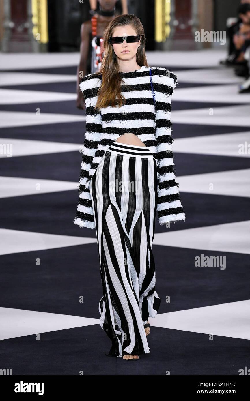 Paris, France. 27th Sep, 2019. BALMAIN SS20 Runway during Paris Fashion ...