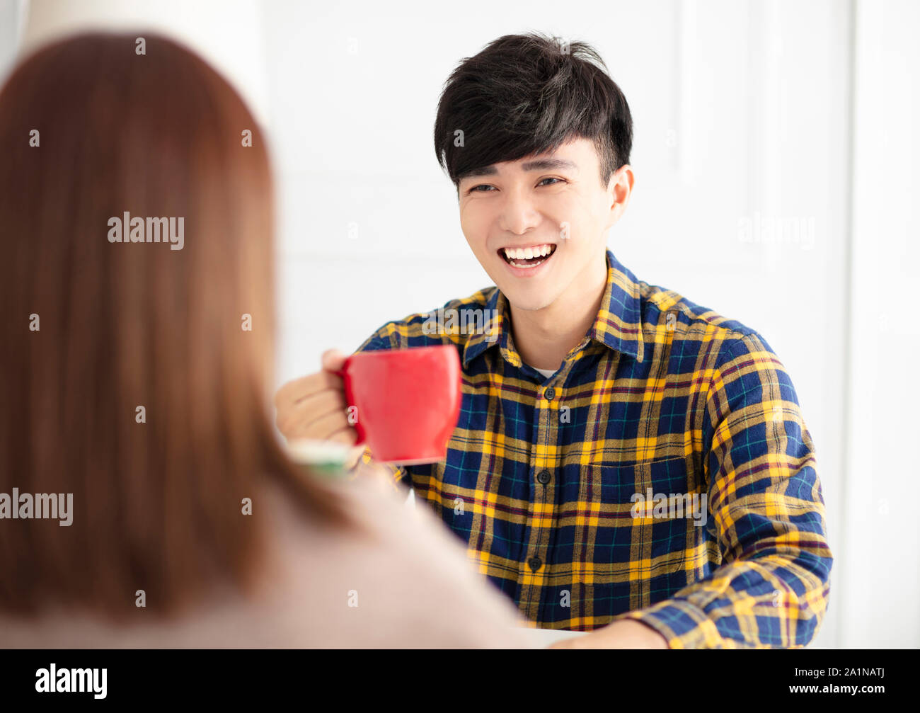 Laughing asian couple hi-res stock photography and images - Alamy