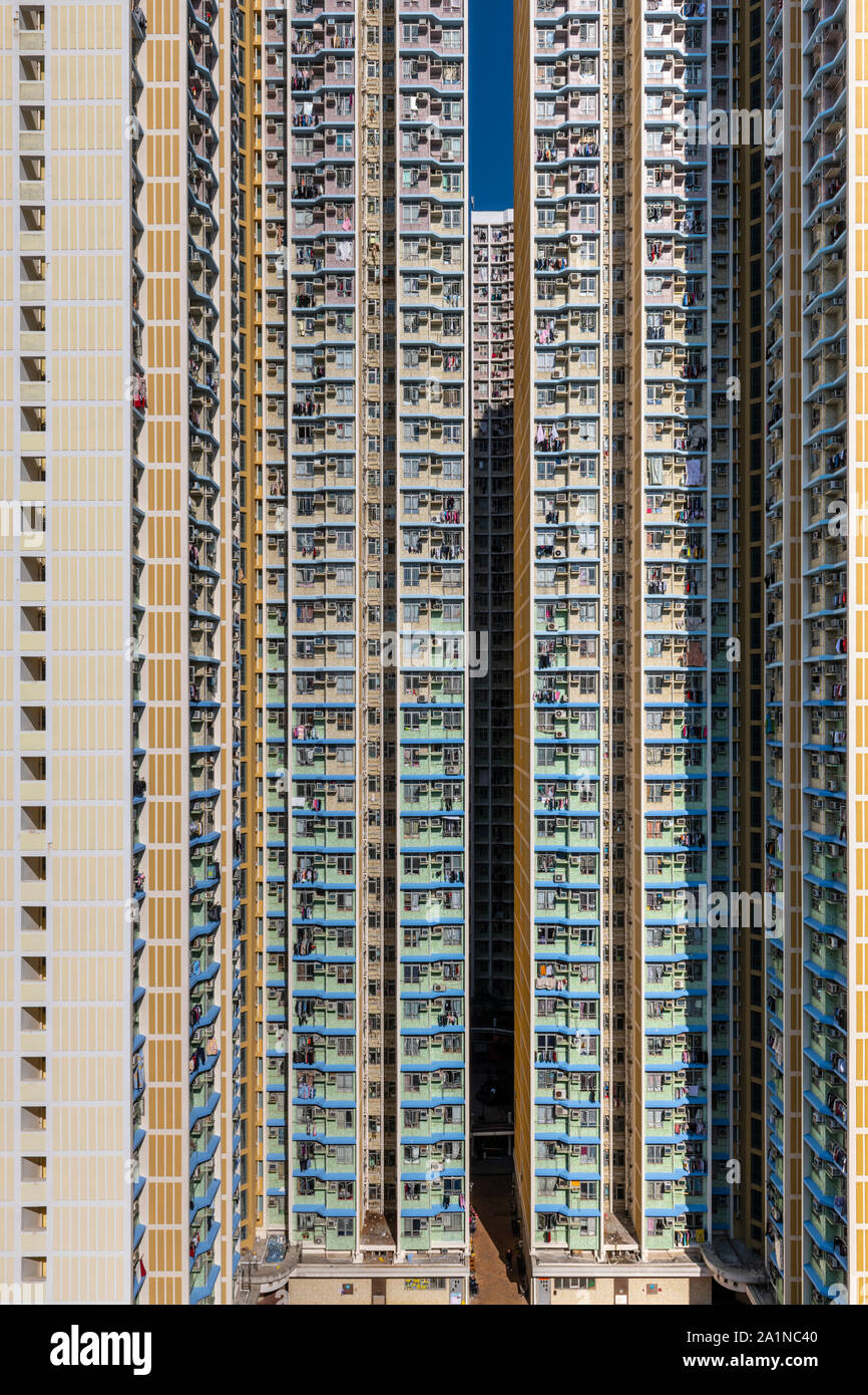 Public housing towers hi-res stock photography and images - Alamy