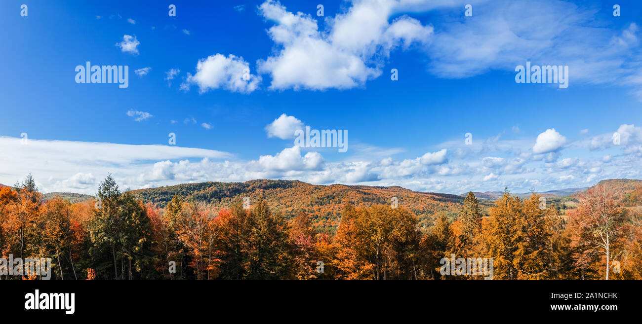 Canadian scenic Landscape with colorful forest and mountains in autumn ...