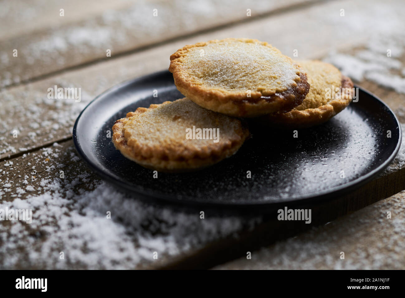 Stack of mince pies hi-res stock photography and images - Alamy