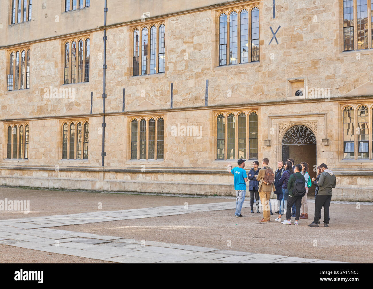 Courtyard of libraries hi-res stock photography and images - Alamy