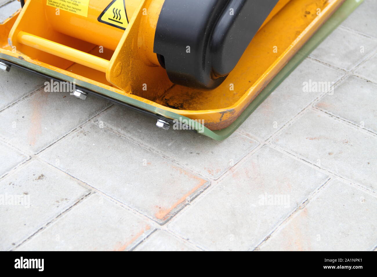 Vibratory Plate High Resolution Stock Photography and Images - Alamy