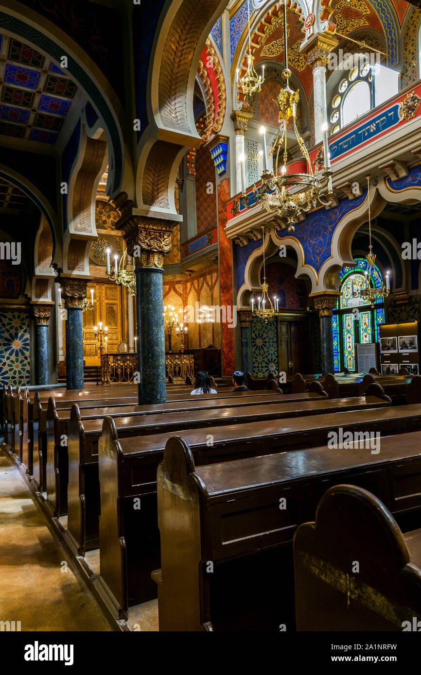 Prague synagogue interior, Jubilee Synagogue known as the Jerusalem ...