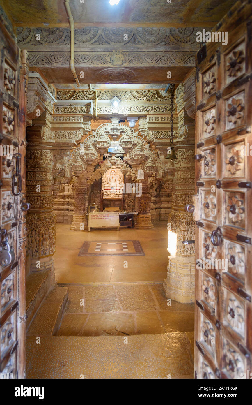 Indian temples inside interior hi-res stock photography and images - Alamy