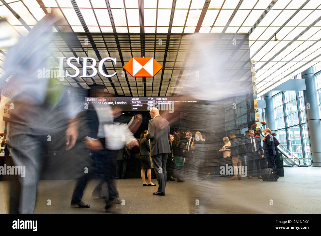 Hsbc and interior hi-res stock photography and images - Alamy