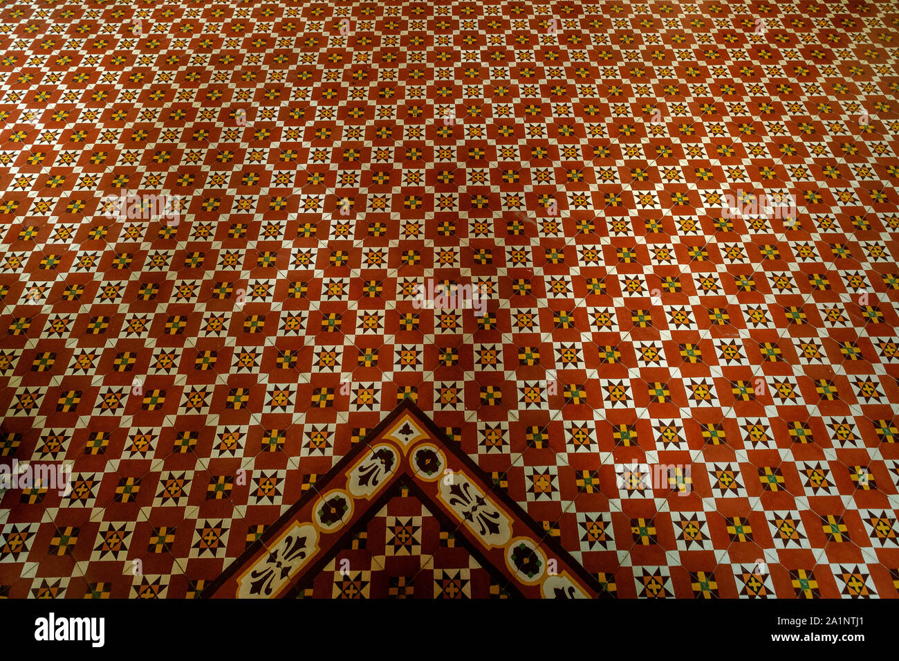 Tiled Dado High Resolution Stock Photography and Images - Alamy