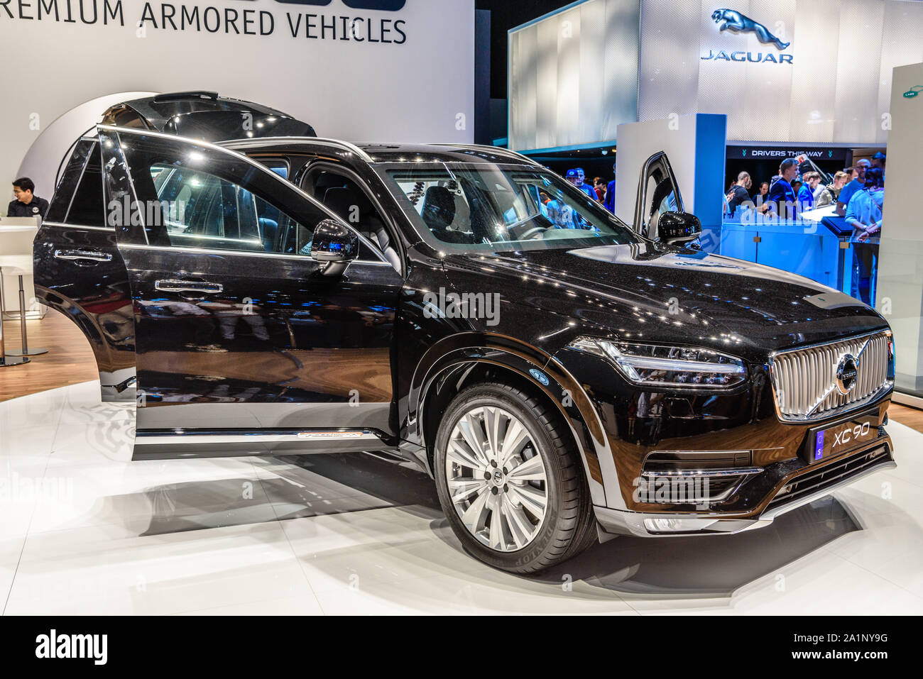 Volvo xc 90 hi-res stock photography and images - Alamy