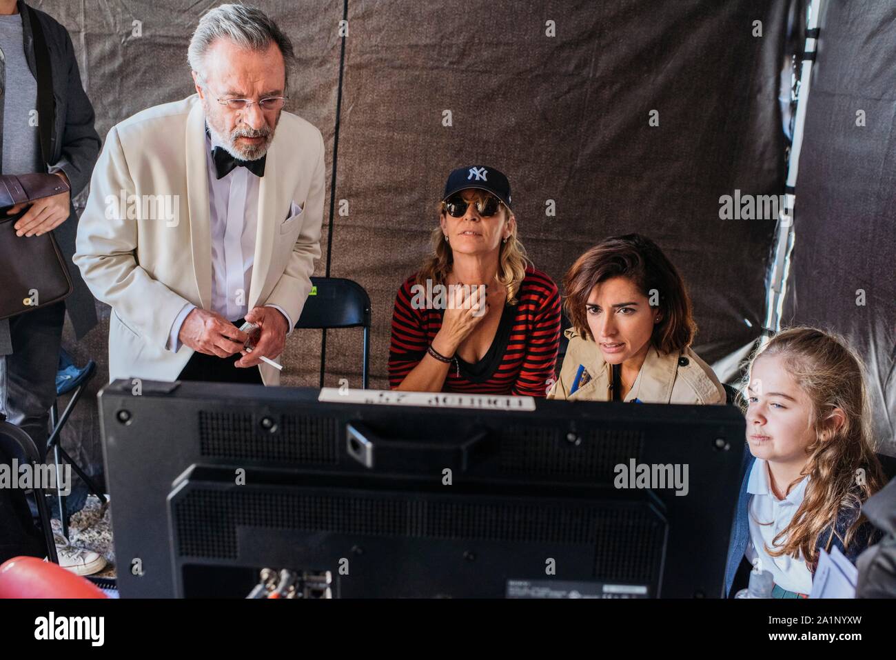 MARIA RIPOLL , INMA CUESTA , OSCAR MARTINEZ and MAFALDA CARBONELL in ...