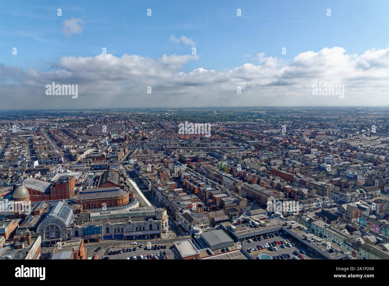 Blackpool pleasure beach aerial hi-res stock photography and images - Alamy