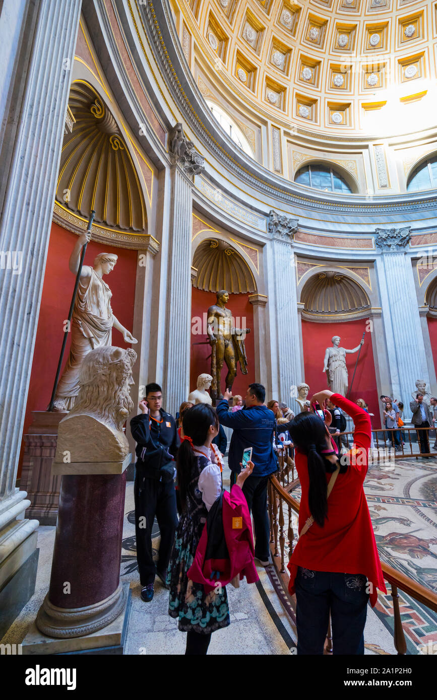 Round Room, Vatican Museums, Vatican, Rome, Italy, Europe Stock Photo ...