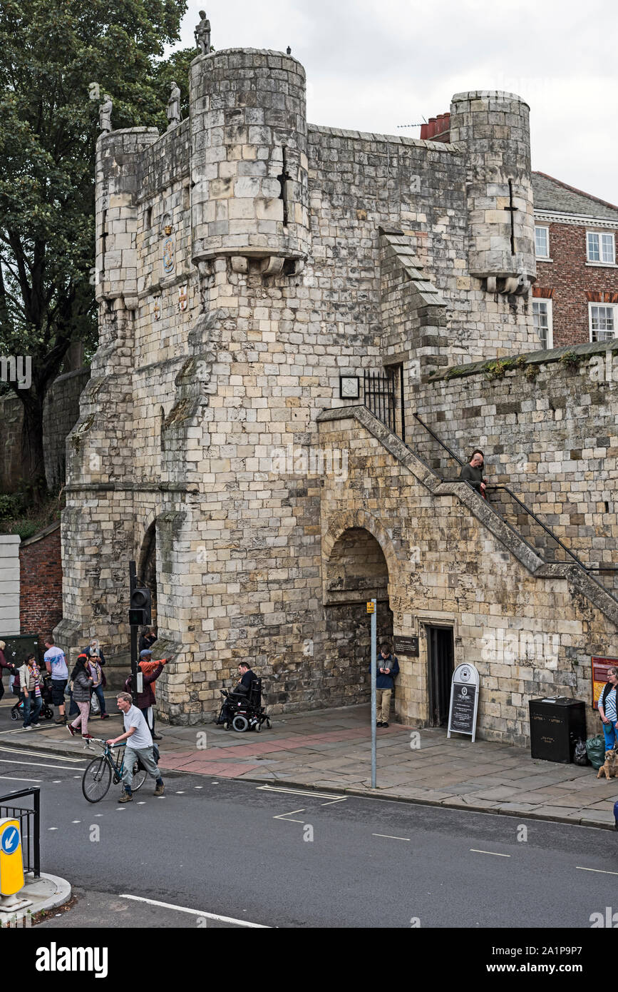 Bootham Bar, site of the North gate of the Eboracum (Roman Fortress) in ...