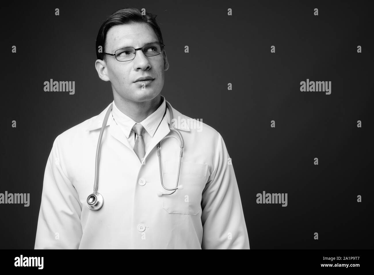 Doctor shot hi-res stock photography and images - Alamy