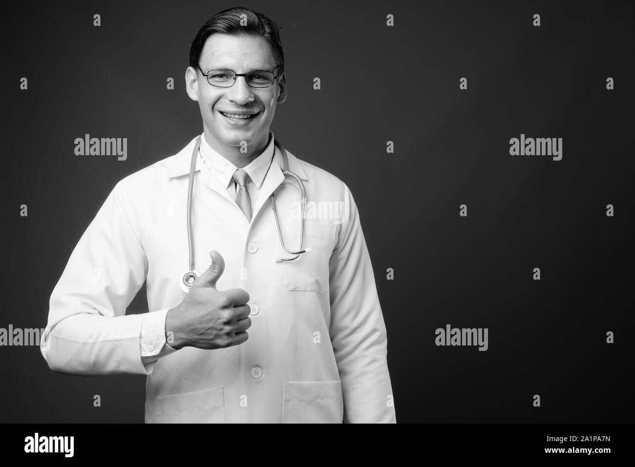 Doctor shot hi-res stock photography and images - Alamy