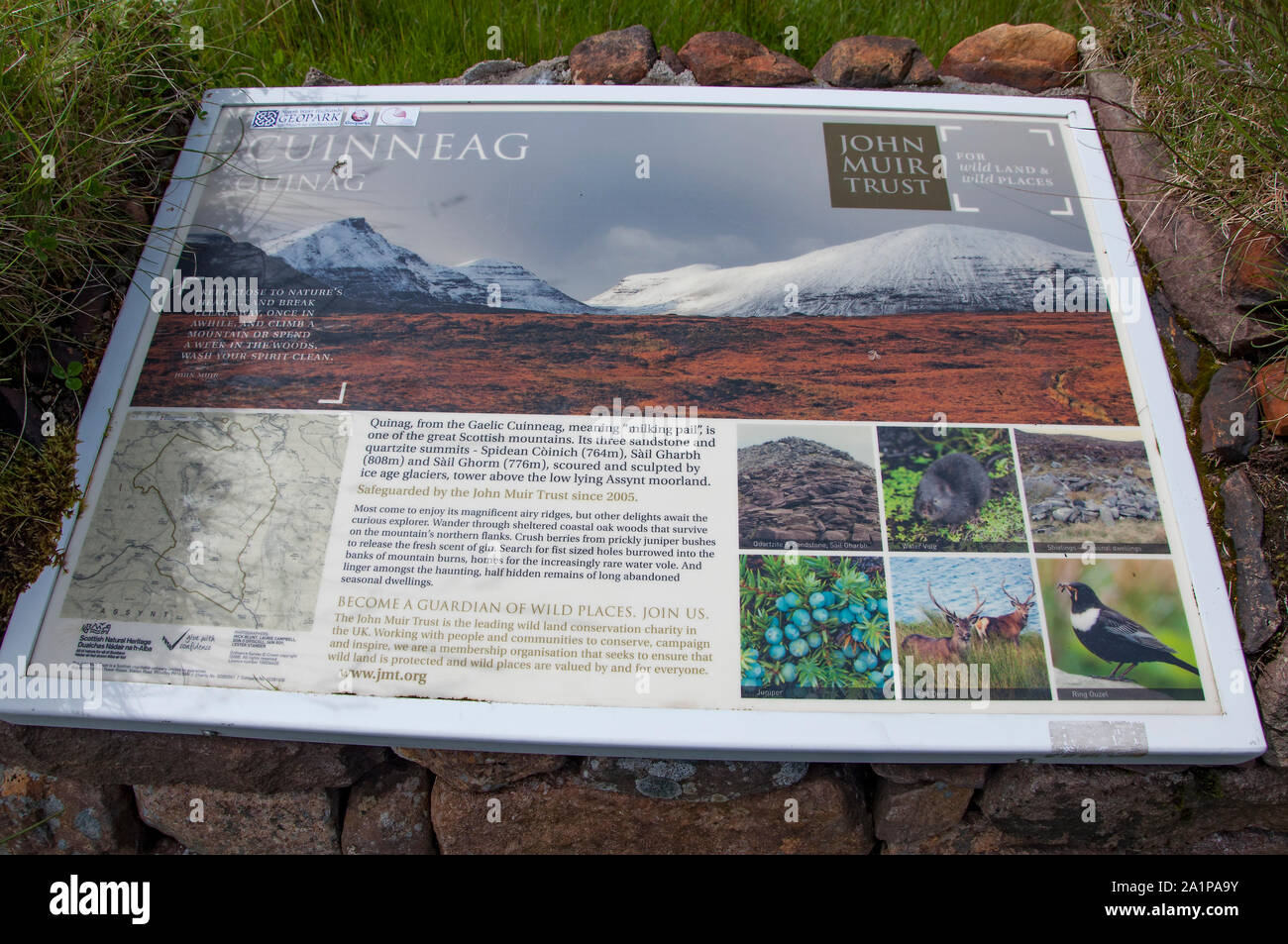 Assynt coigach national scenic area hi-res stock photography and images ...