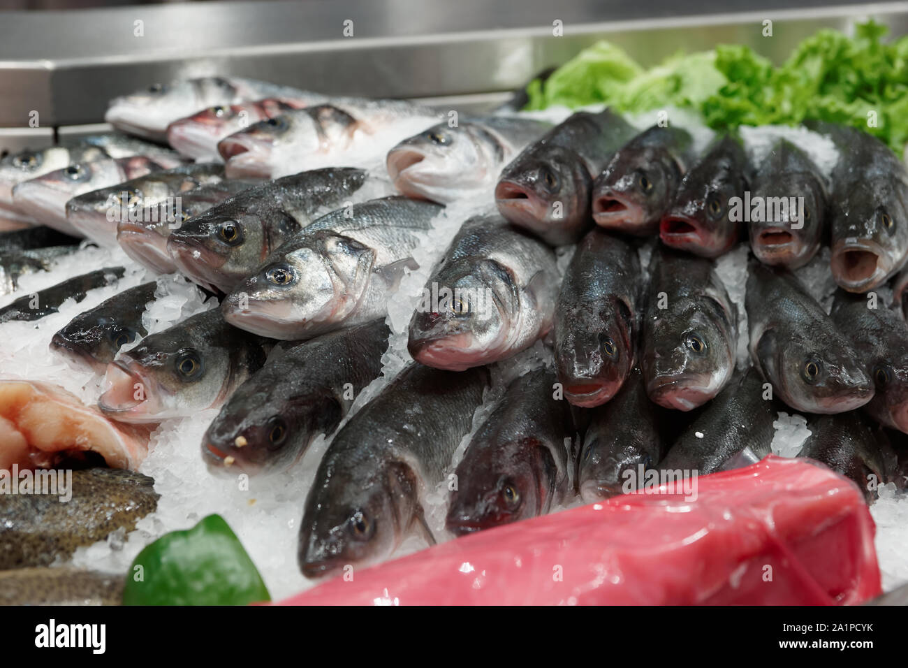 Supermarket stall hi-res stock photography and images - Alamy