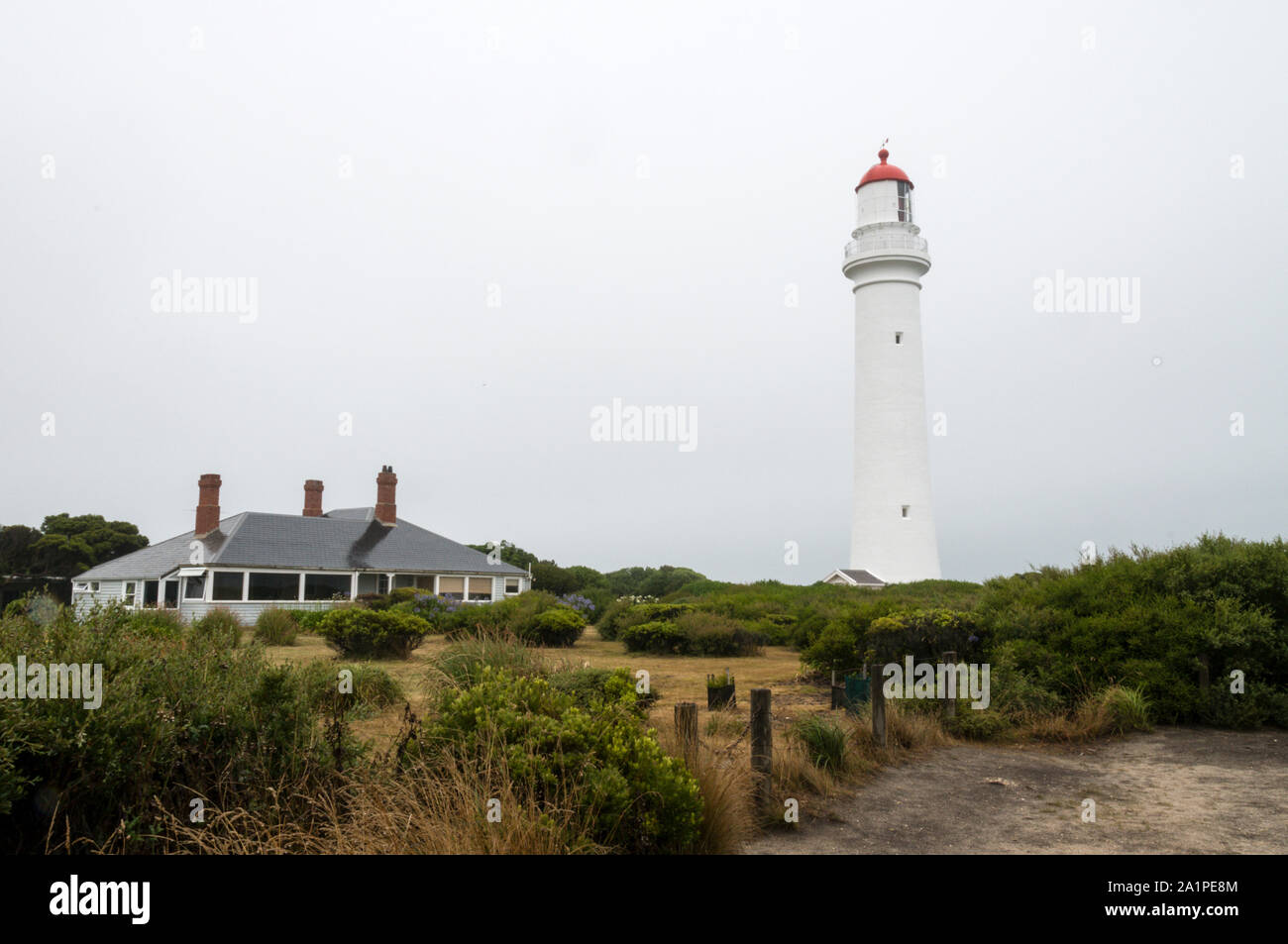 Split Point Lighthouse at Aireys Inlet off the Great Ocean Road in ...