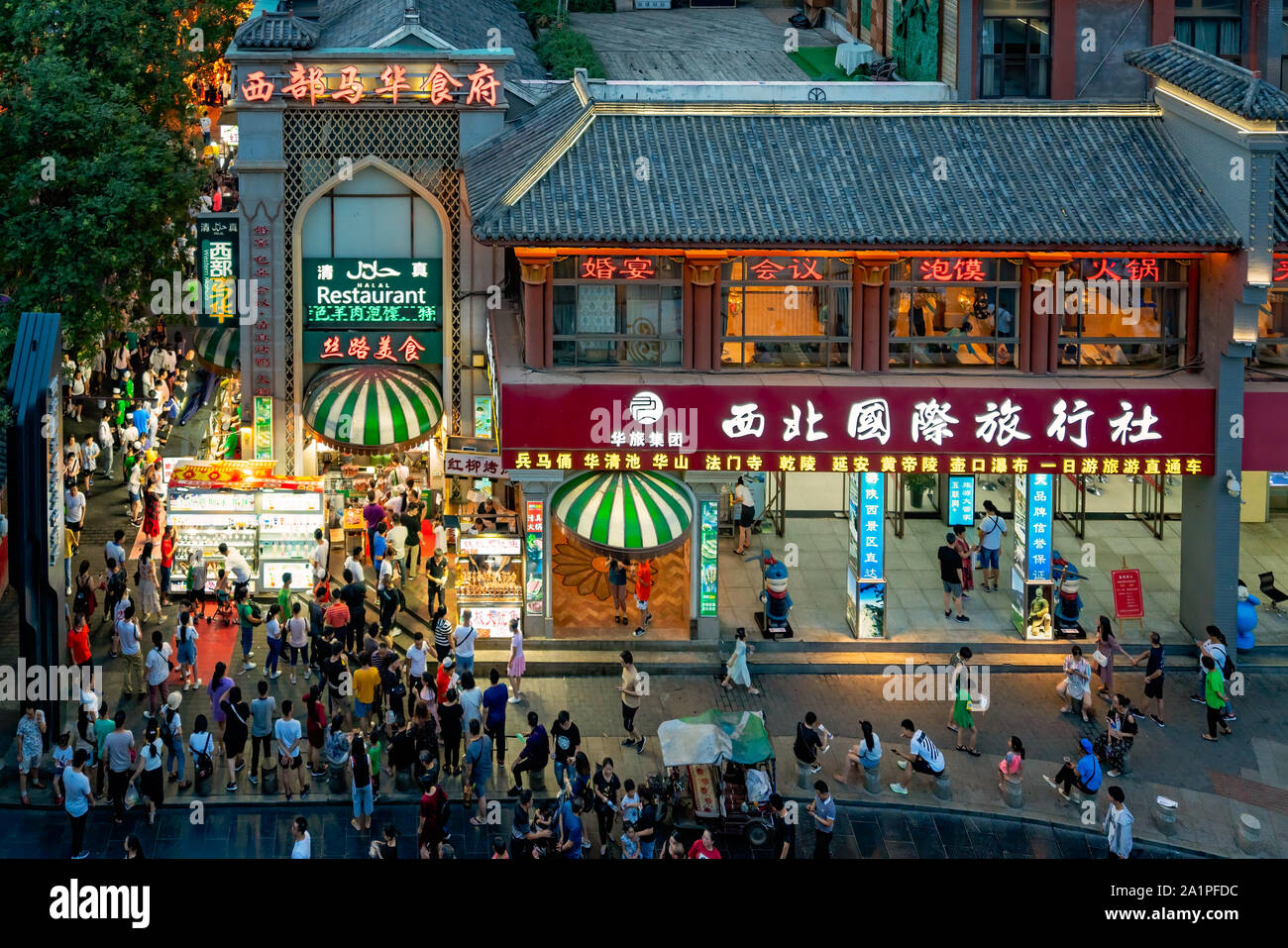 Busy city market street in xian china hi-res stock photography and ...