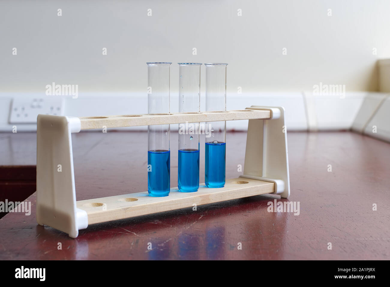 Cuso4 hi-res stock photography and images - Alamy