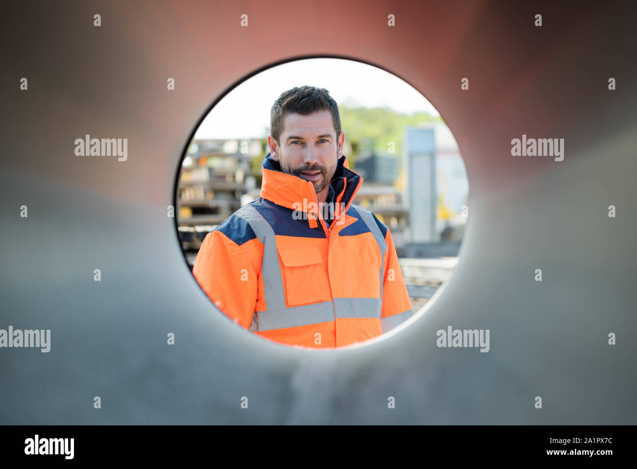 Construction looking through pipe hi-res stock photography and images ...