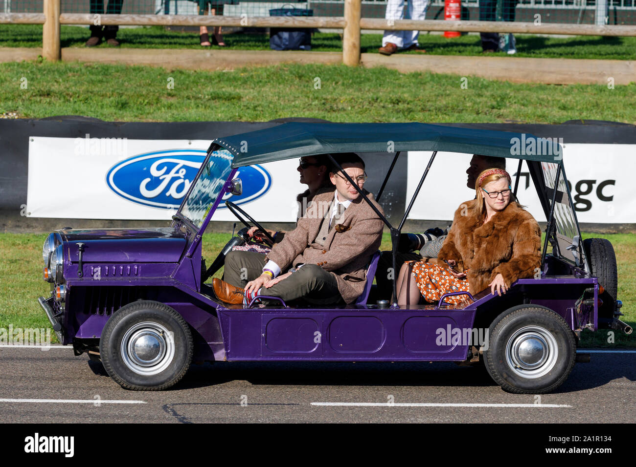 Mini moke hi-res stock photography and images - Alamy