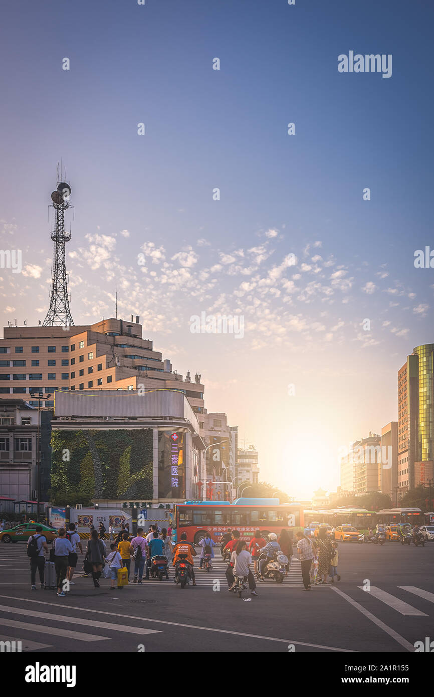 Crowd City Flats High Resolution Stock Photography and Images - Alamy