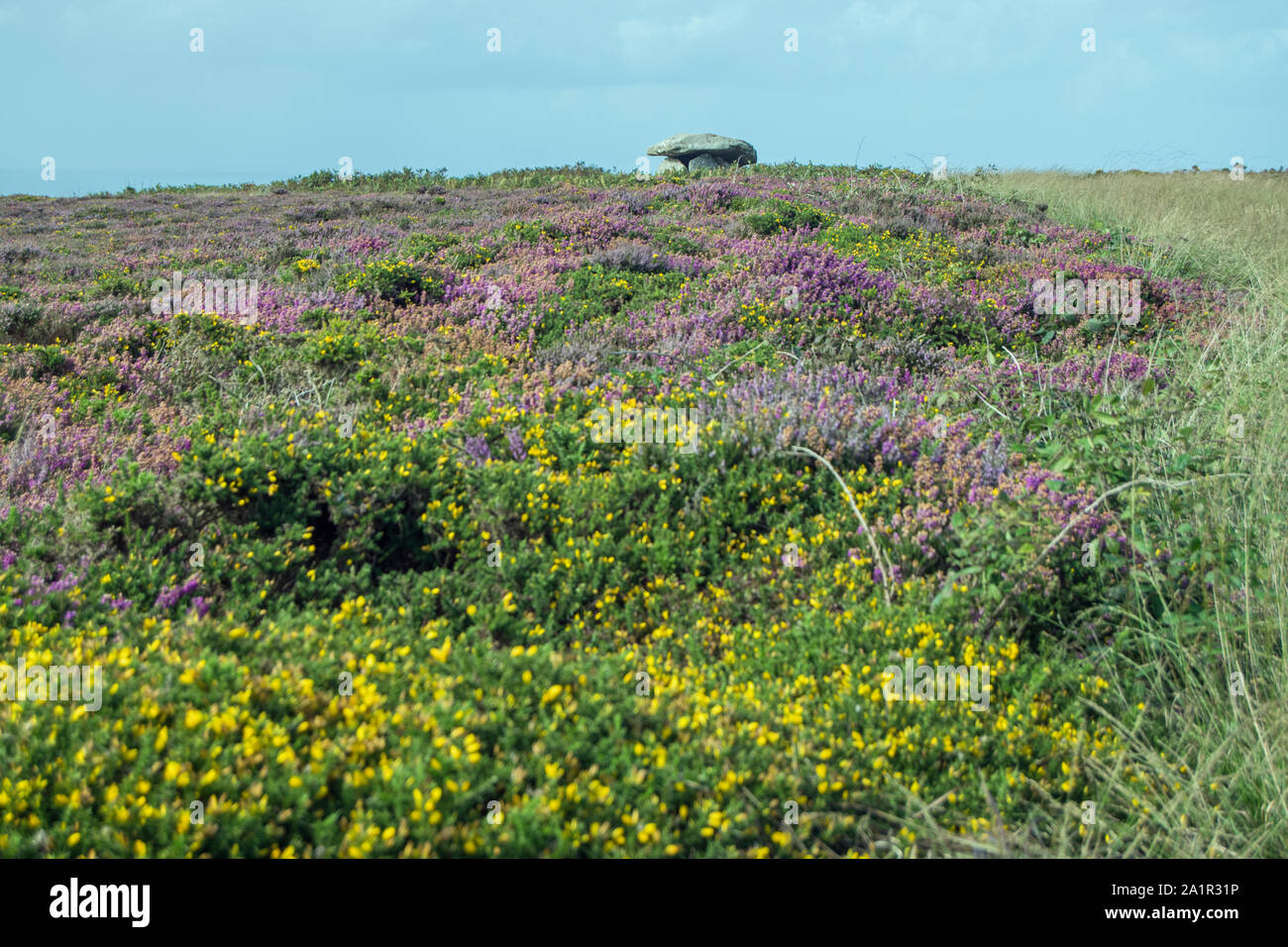 Chun Quoit, Ancient Burial Chamber, near Pendeen, Cornwall UK Stock ...