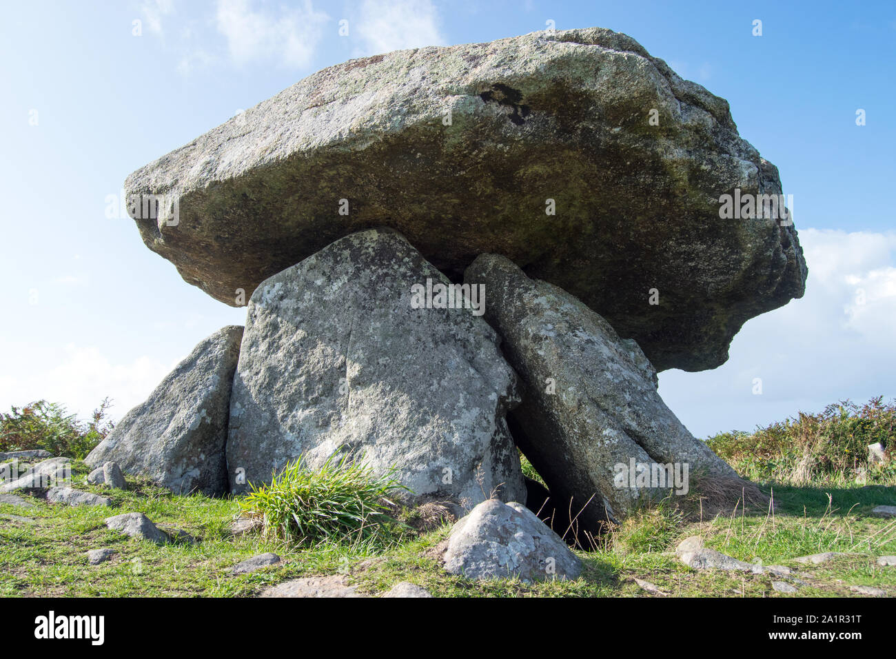 Chun Quoit, Ancient Burial Chamber, near Pendeen, Cornwall UK Stock ...